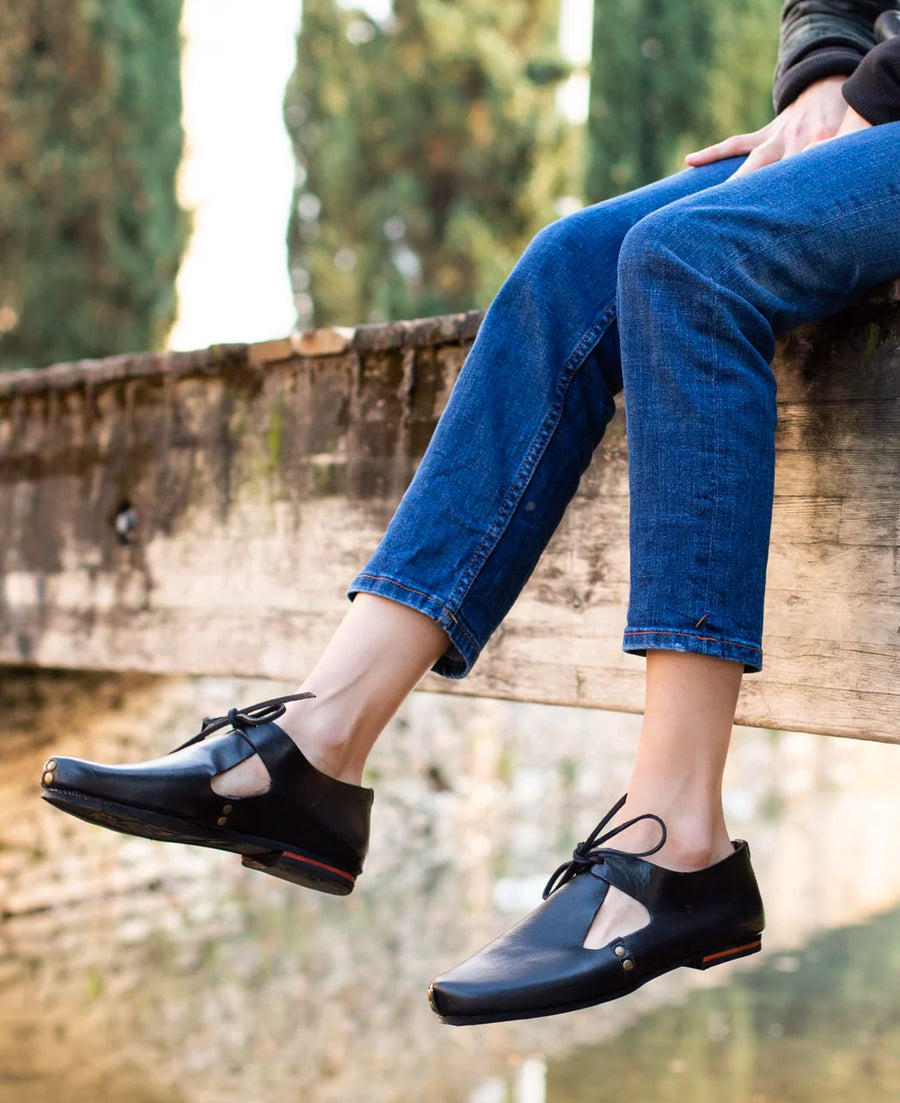 Sustainable handmade leather shoes – Caboclo